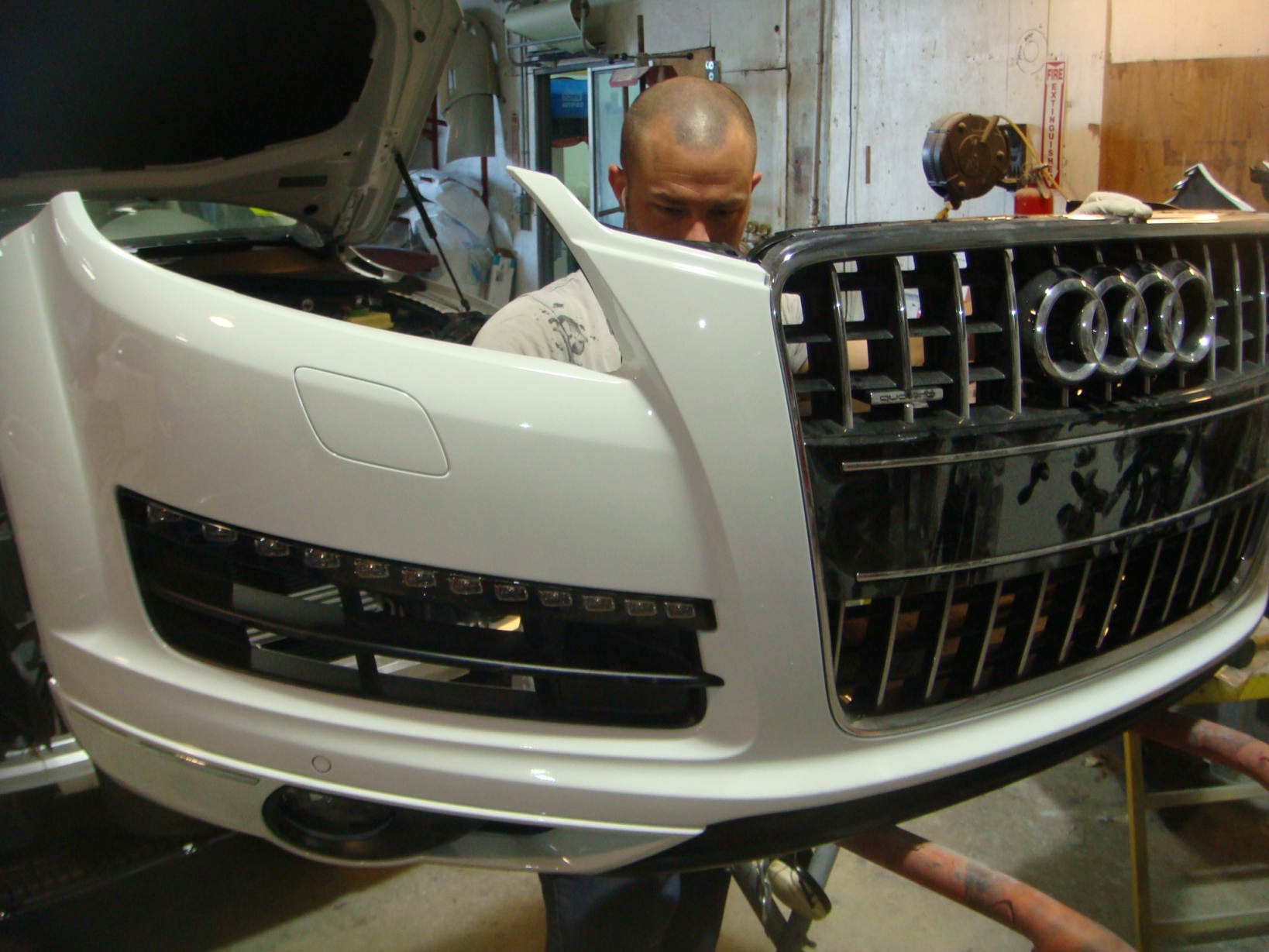 W.P.B & Palm Beach Gardens FL Audi Auto Body Repair Shop | Dent Removal