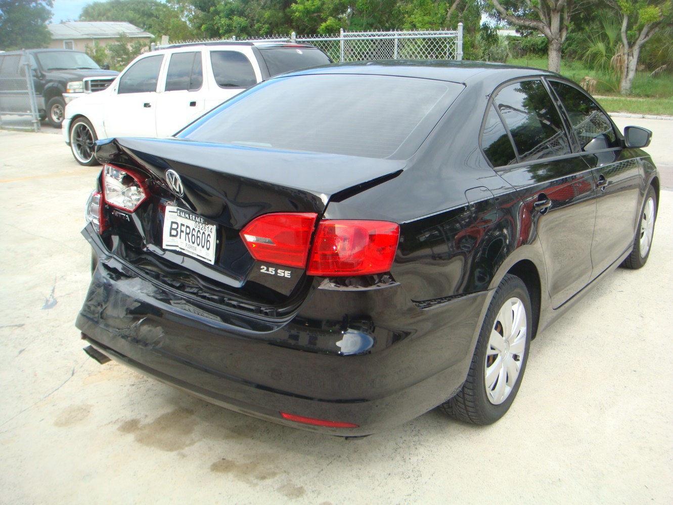 Volkwagen Auto Body Repair Shop – Singer Island Auto Body Repair Shop